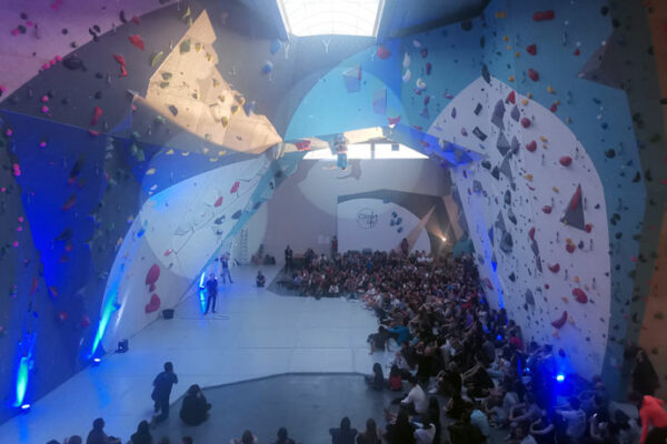 Climb Up Aubervilliers, un lieu dédié à l'escalade et aux loisirs de ...