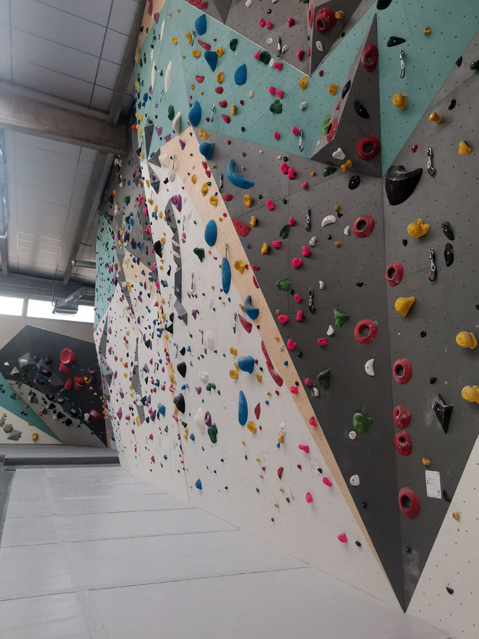 Climb Up Aubervilliers, un lieu dédié à l'escalade et aux loisirs de ...